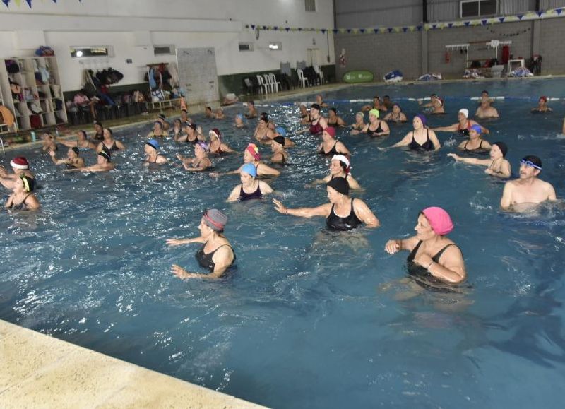 Fin de temporada en la pileta del Polideportivo "Braian Toledo"